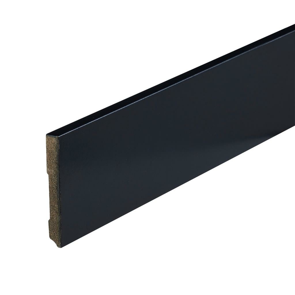 Gelakte plint 90x12 - Amsterdam zwart RAL 9005 - merkvloerenwinkel.nl
